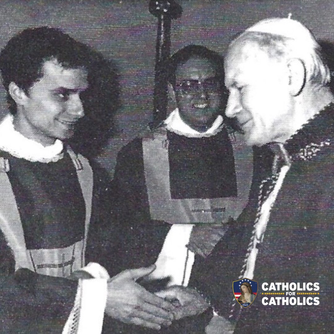 Pope Leo XIV Meeting The Last Three Pontiffs: Iconic Photos Emerge - Catholics For Catholics