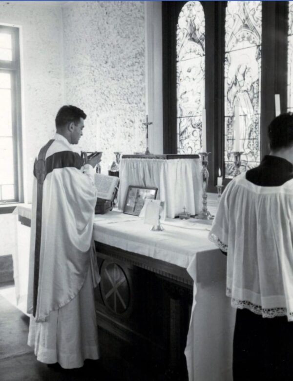 Servant of God Vincent Capodanno: A Life of Service, Self-Denial, and ...